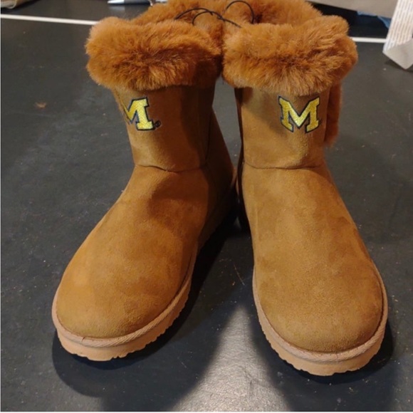 Foco | Shoes | Michigan Foco Sports Winter Boots Size 9 | Poshmark